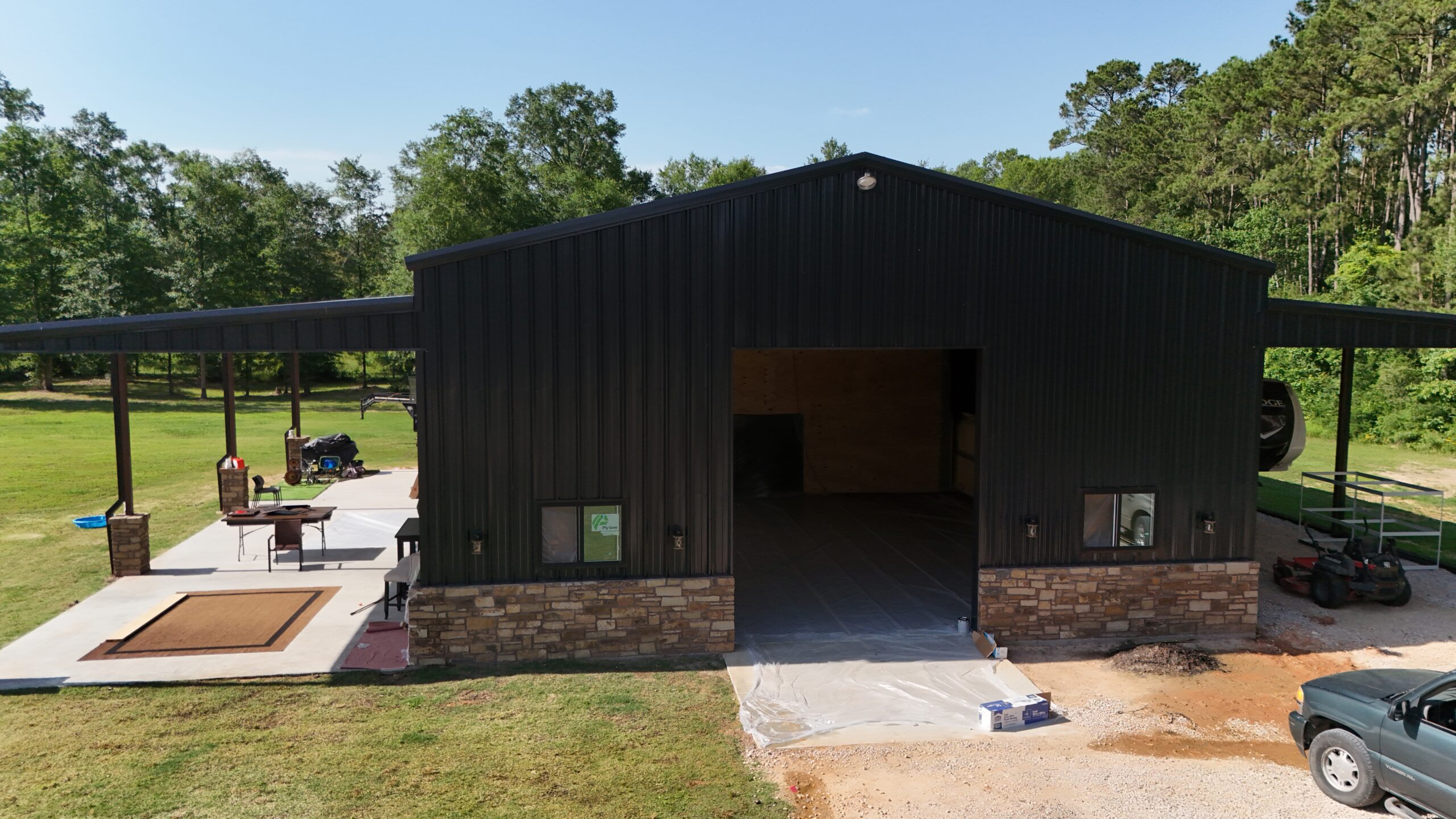 Livingston Black Barn | Custom Steel Barn Builders Texas